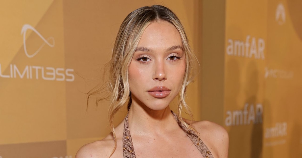 Alexis Ren’s Plunging Lace Leopard Gown Hugs Her Curves Perfectly ...