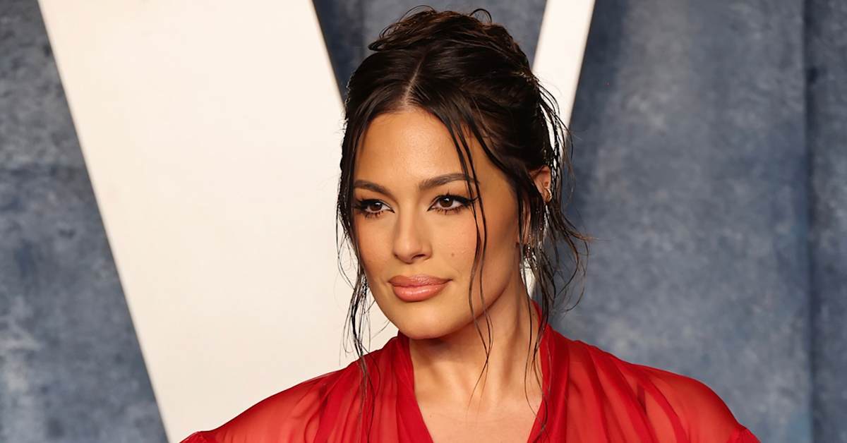 Ashley Graham Rocks Spiky Hair and Unique Painted Layered Corset Mini ...