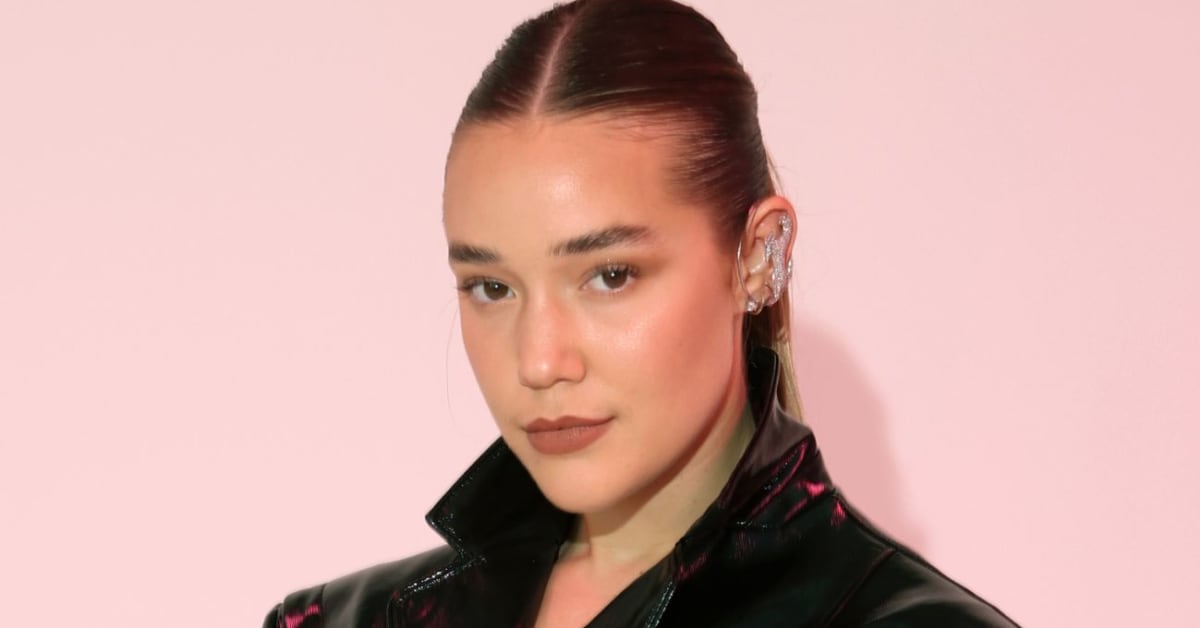 Olivia Ponton Dancing in a Two-Piece Pink Workout Set Is a Total Vibe ...