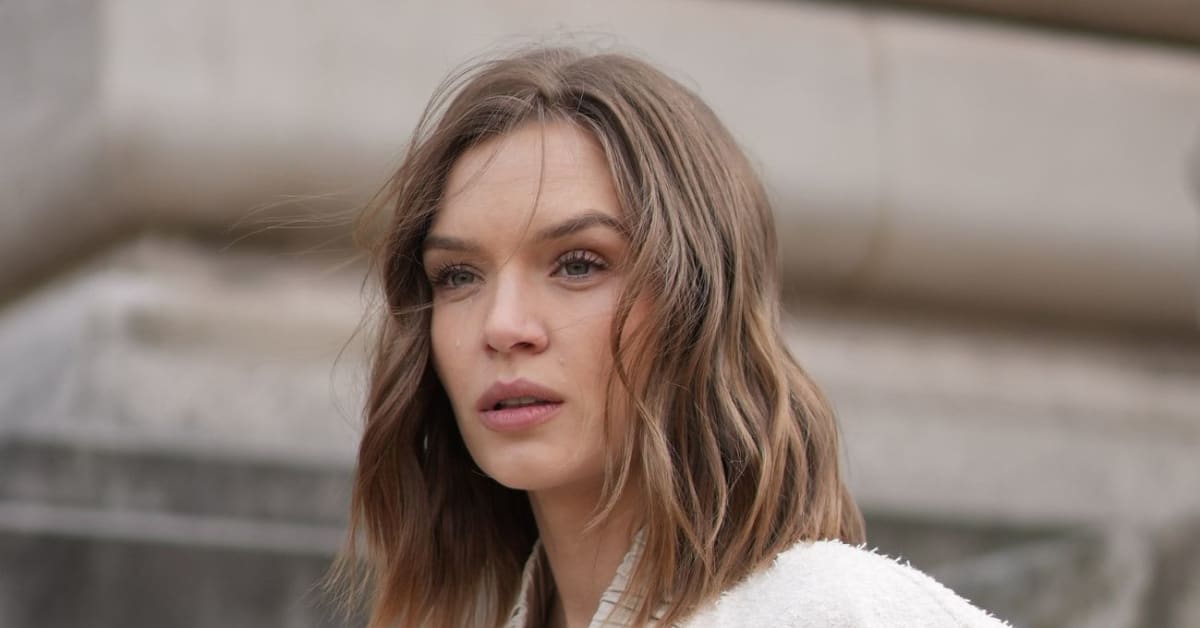 Danish Model Josephine Skriver Announces Pregnancy With Stunning ...