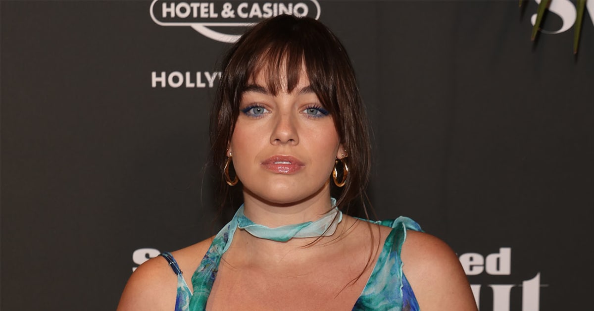 SI Swimsuit Rookie Sixtine Shares Key Summer Travel Advice That Might ...