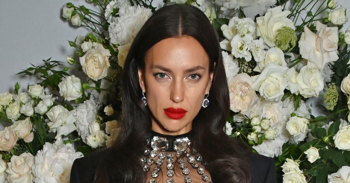 Only Irina Shayk Can Pull Off These 2 Bold Strappy Swimwear Looks
