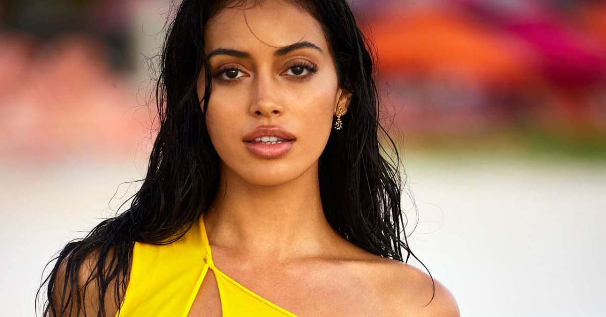 Cindy Kimberly Reacts to Swimsuit Calendar - Sports Illustrated Lifestyle