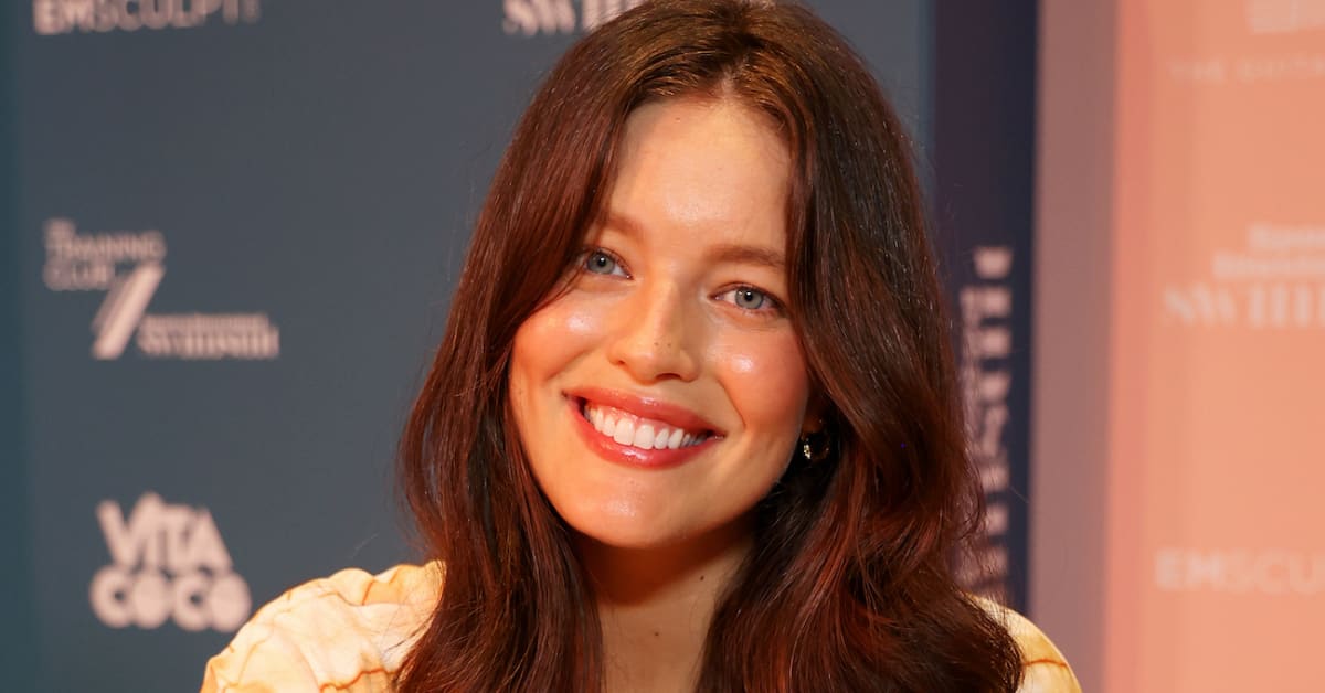 How to Curate the Perfect Face of Mermaid Glam, According to Model ...