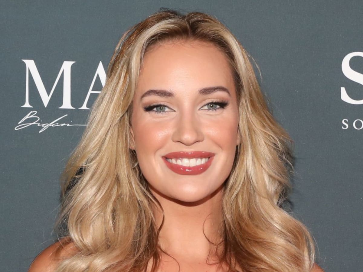 Paige Spiranac Flag Online | www.nviegi.net